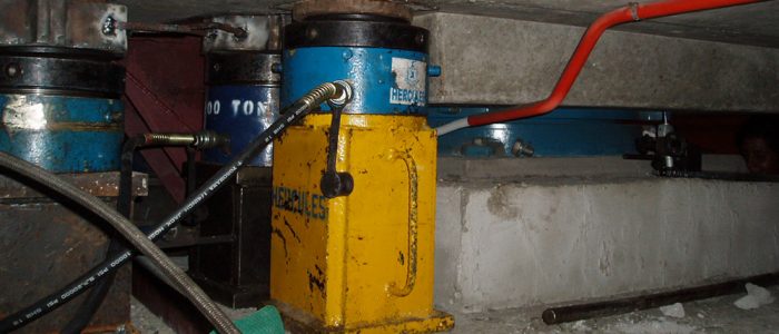 Heavy Lifting Sliding & Jacking Works - Hercules Engineering (SEA)